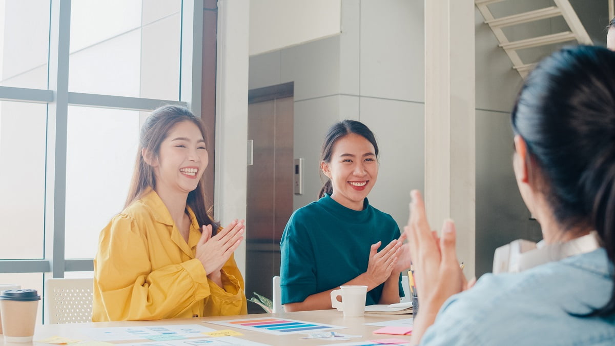 The Ultimate Guide to Surviving Your 1st Week at a New Job - The GMP Group